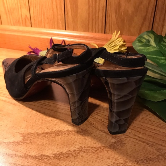 Bellini | Shoes | Bellini Black Suede Grey Print Slingback Heels | Poshmark